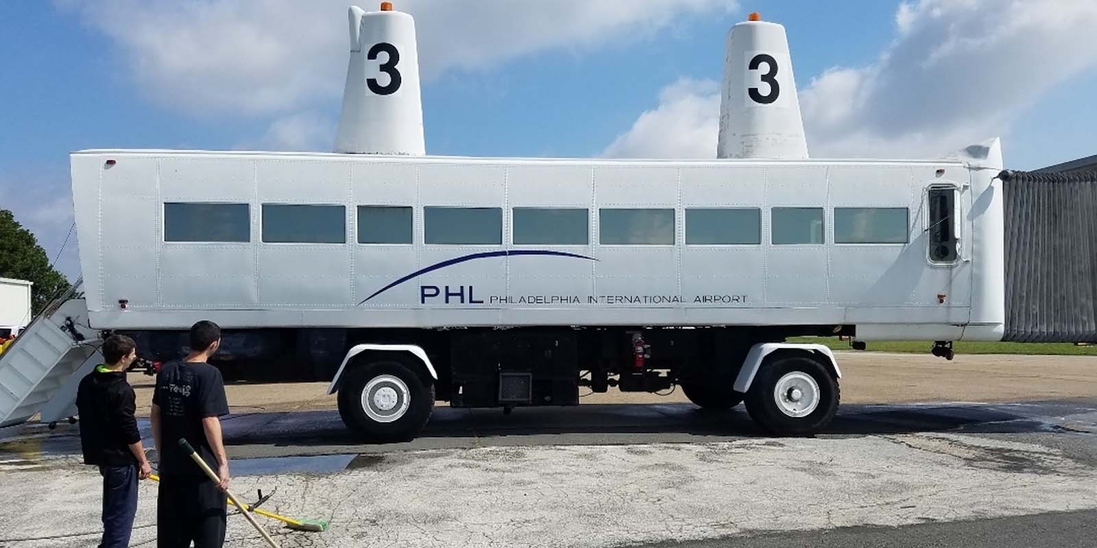 Fleet Washing - Mobile Man Powerwashing